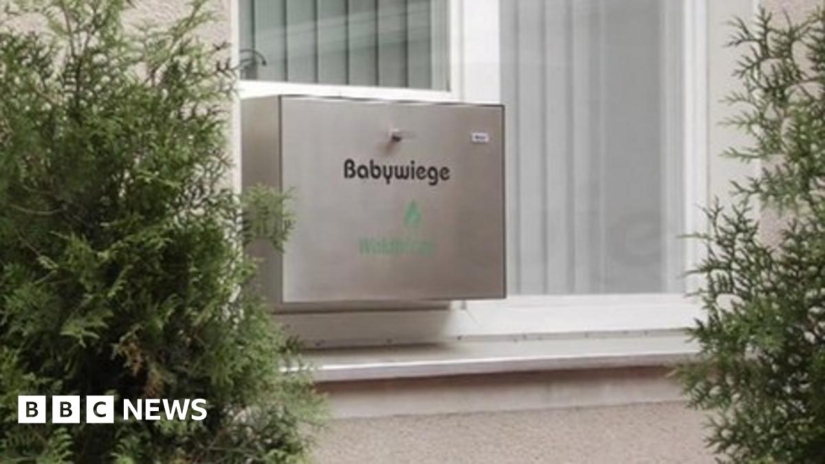 The 'baby box' returns to Europe - BBC News