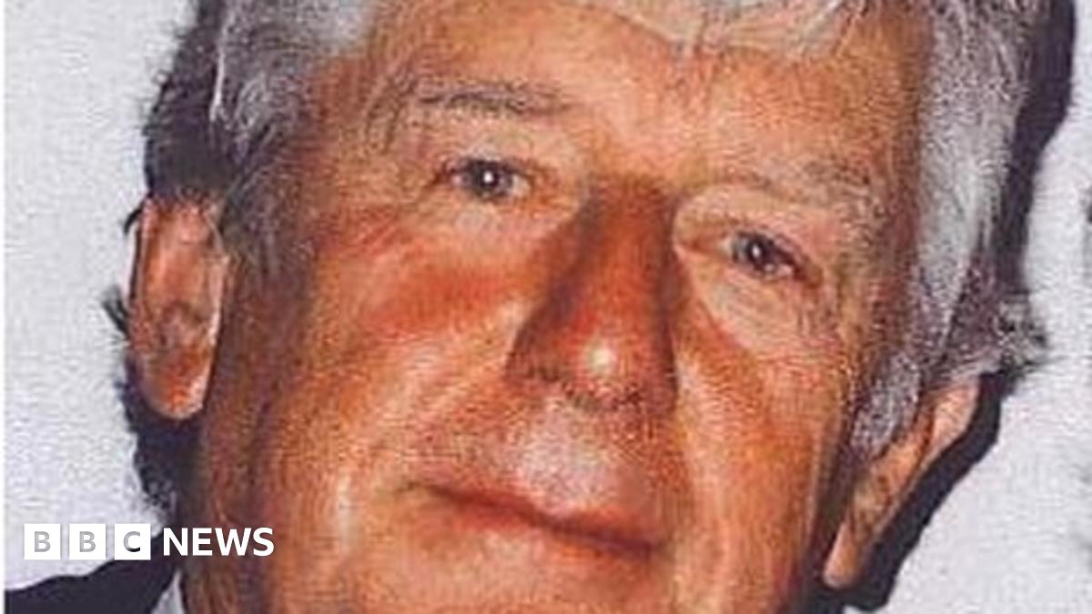 Mike Bithrey killing: Anthony Andrews detained over damp row stabbing ...