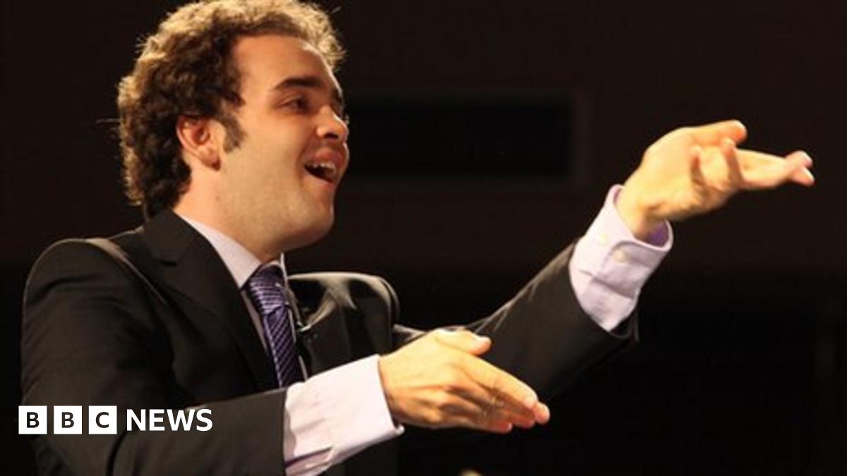 Jamie Phillips is Halle's youngest assistant conductor - BBC News