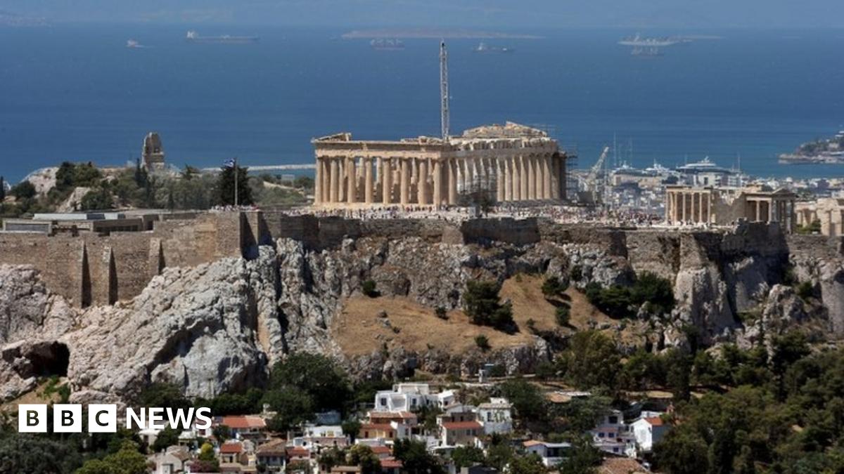 Man badly injured in fall from Acropolis in Greece - BBC News