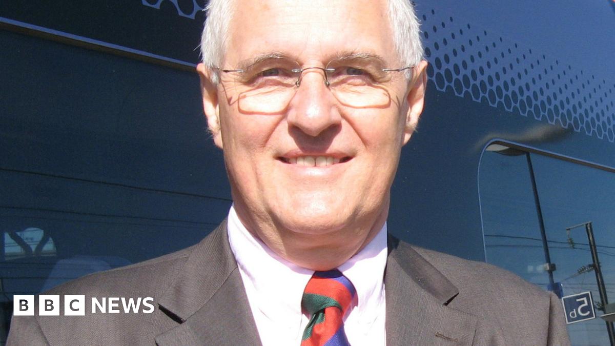 Honorary degree for Maidstone Studios boss - BBC News