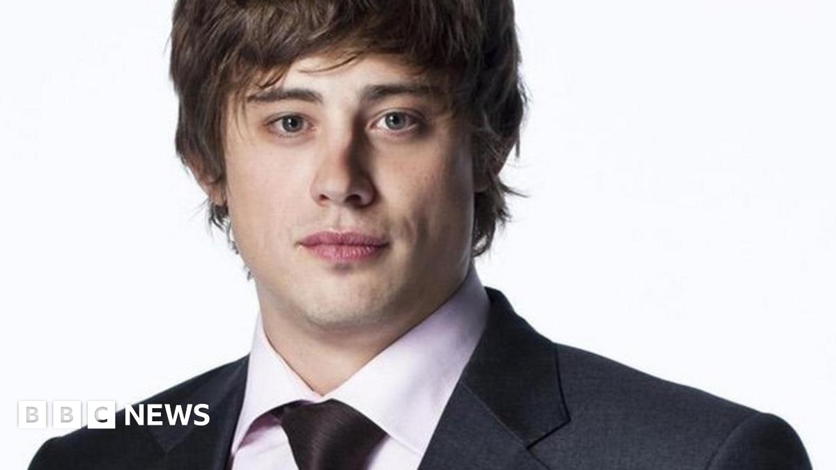 Apprentice runner-up Nick Holzherr gets cash for food site - BBC News