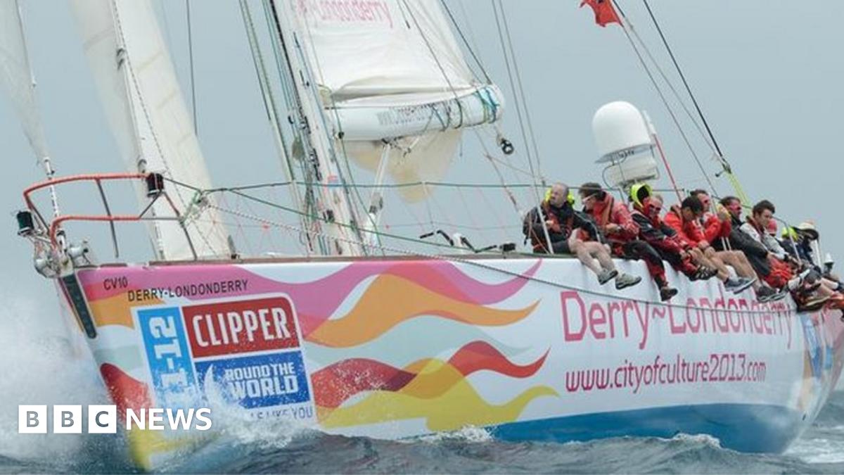 Thousands greet Derry Londonderry yacht at city quay - BBC News