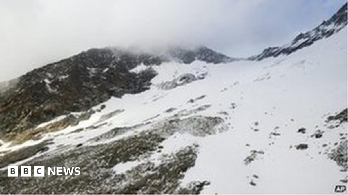 Five German climbers killed on Swiss Lagginhorn - BBC News
