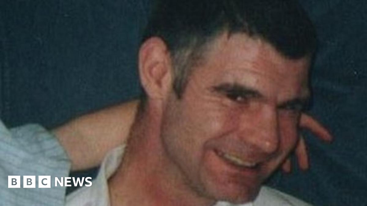 Leicester coroner blames suicide on catalogue of failures - BBC News