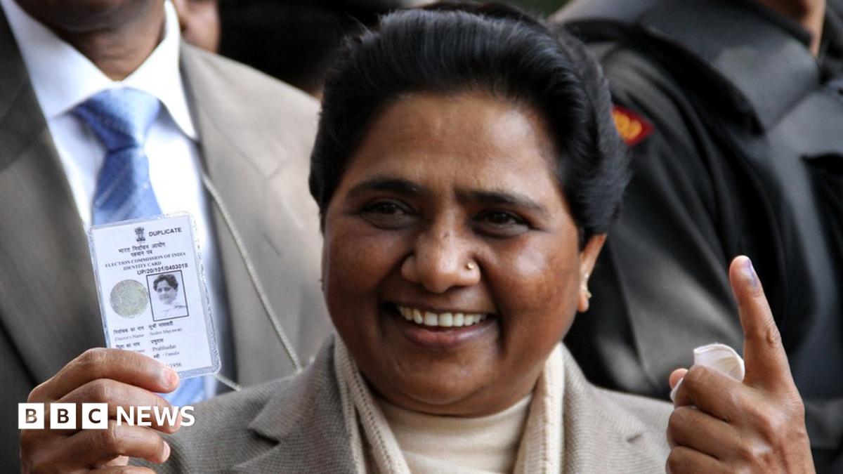 Taj corridor case: India court boost for Mayawati - BBC News