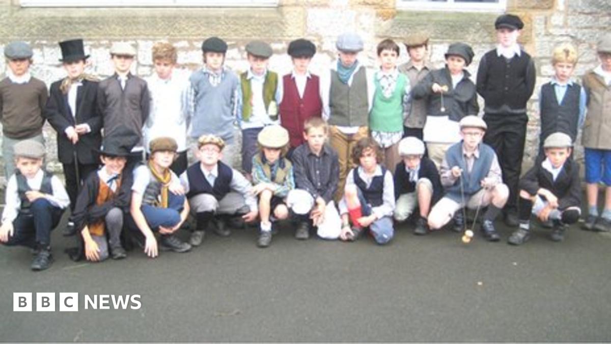 Ysgol Llanfair Dyffryn Clwyd school celebrates its 150th anniversary ...