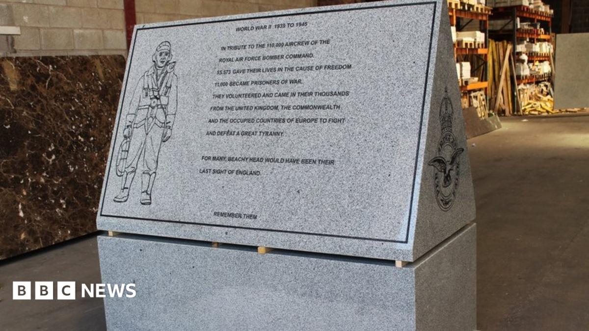 Beachy Head Bomber Command memorial is unveiled - BBC News