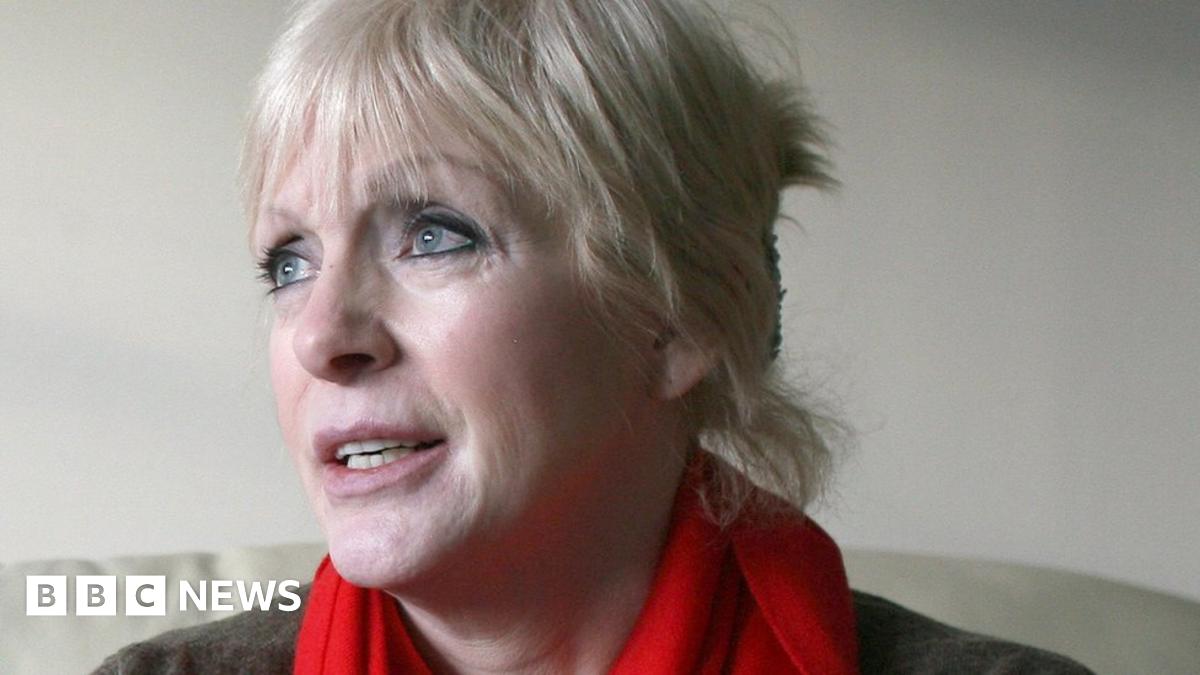 Ex-IRA woman Dolours Price is found dead in Dublin - BBC News