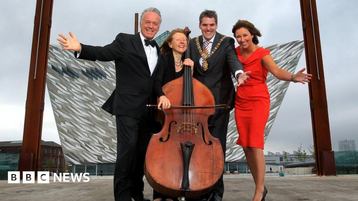 Proms in the Park set for Titanic Slipways - BBC News