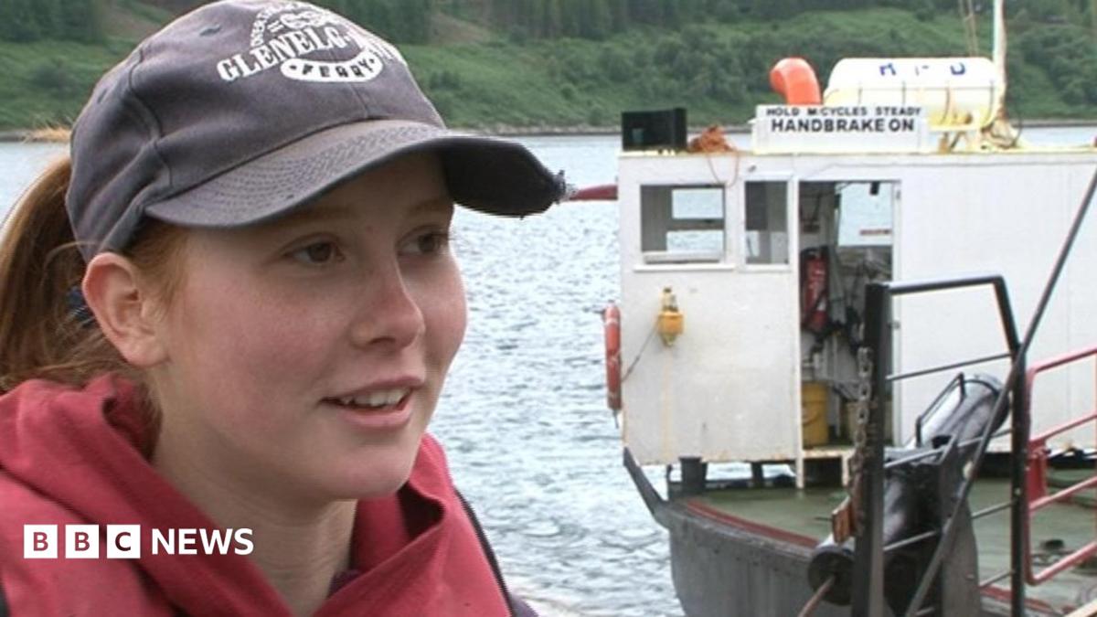 Skye boat training for schoolgirl Isabelle Law - BBC News
