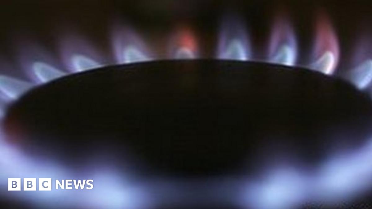 Cheap energy deals still too hard to find, Which? survey warns - BBC News