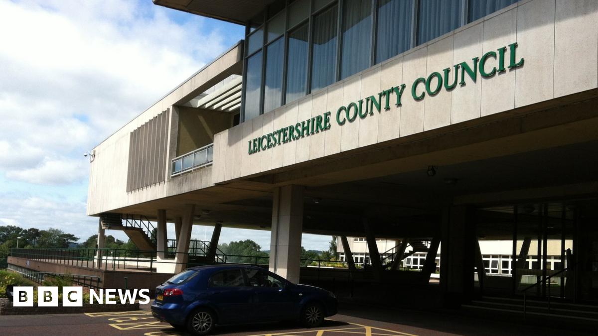 Leicestershire County Council £13m underspend quizzed - BBC News