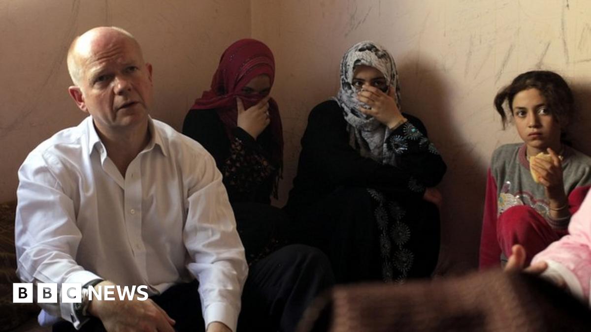 William Hague: No impunity for Syria criminals - BBC News