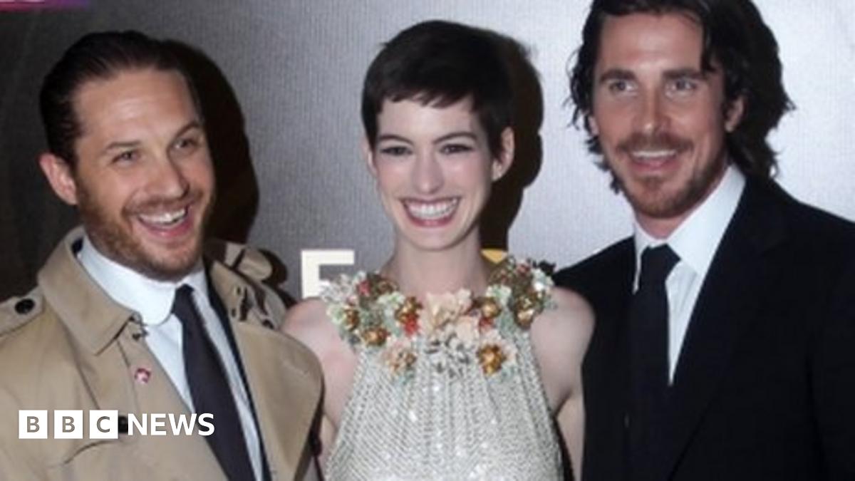 Batman finale premieres in London - BBC News