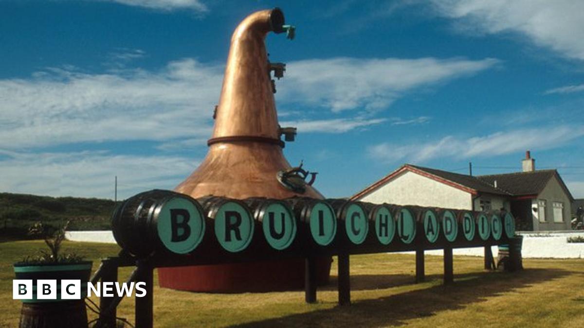 Remy Cointreau buys Bruichladdich Distillery - BBC News