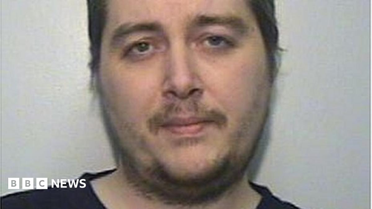 Man jailed for life for 'random' stabbing of Wigan girl - BBC News