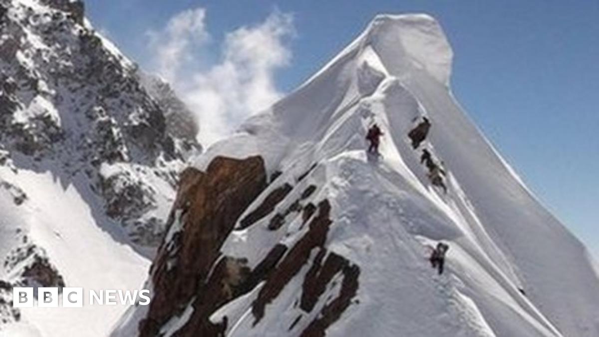 Climber Rick Allen tells of Mazeno success in Himalayas - BBC News