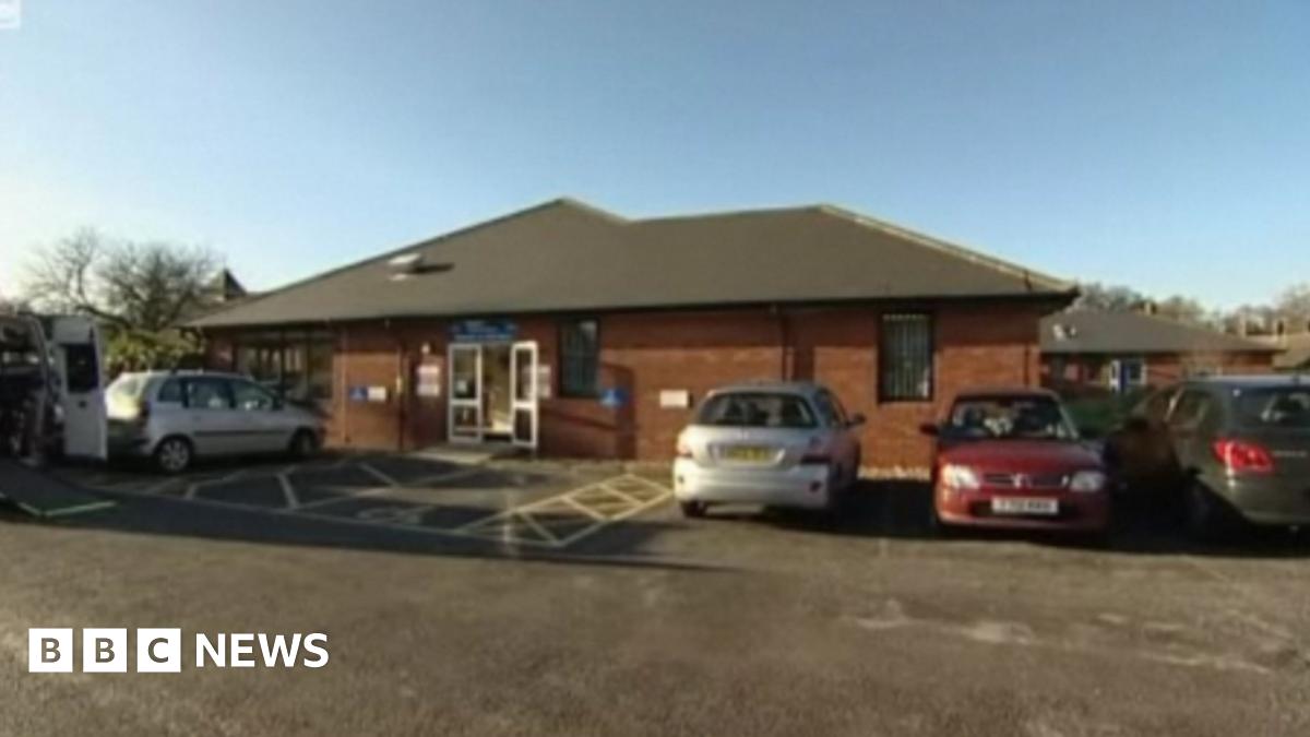 Fordingbridge Hospital's £1m revamp works start - BBC News