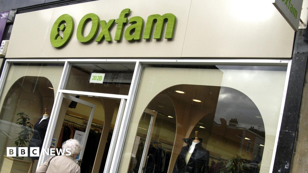 Oxfam gets Freedom of the City - BBC News