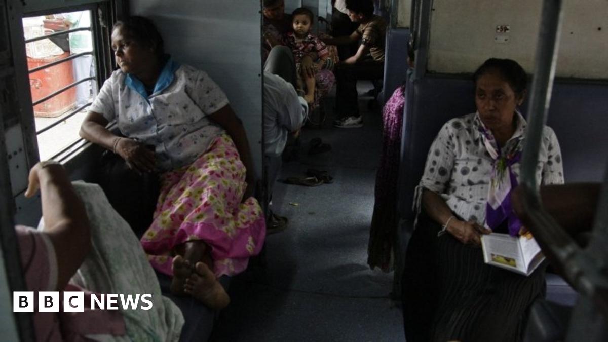 BBC reporters: India's power failure - BBC News