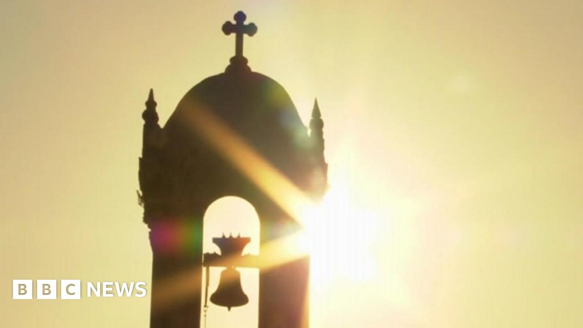 Syrian Christians fear future as violence worsens - BBC News