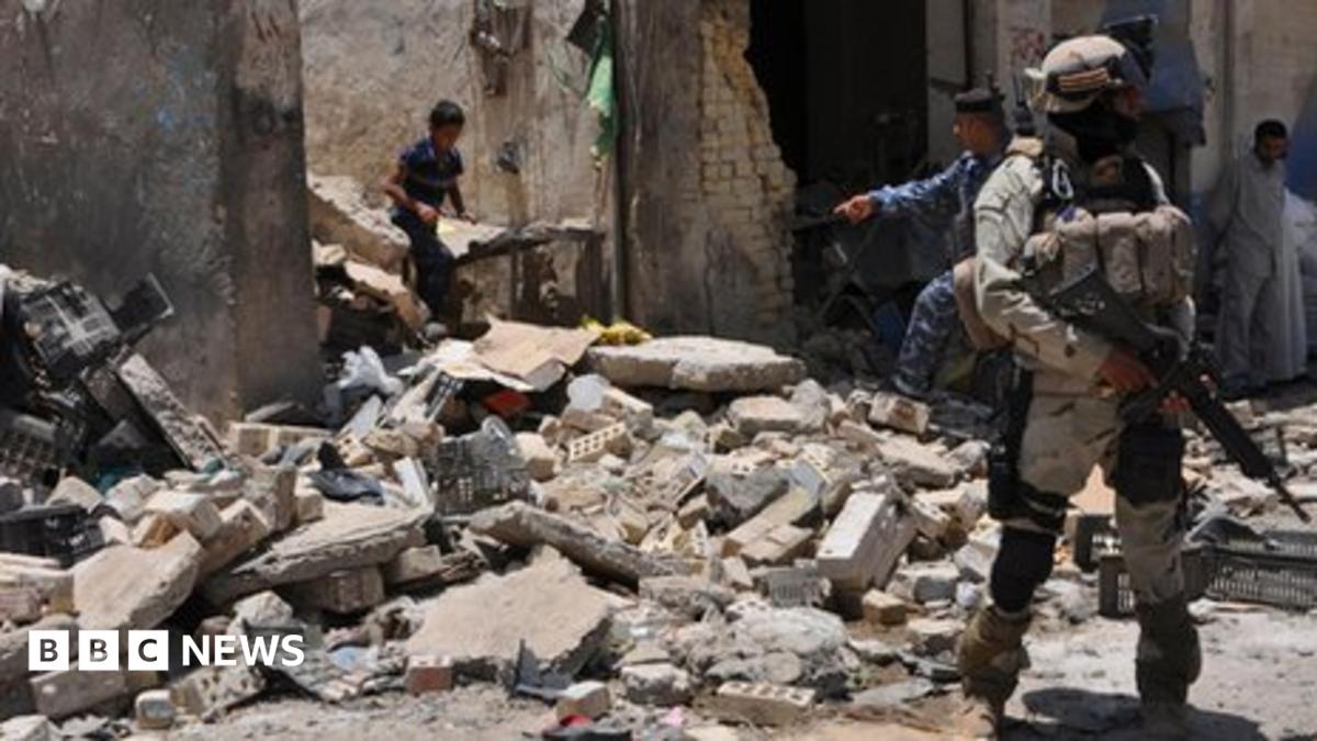 Iraq sees deadliest month in two years - BBC News