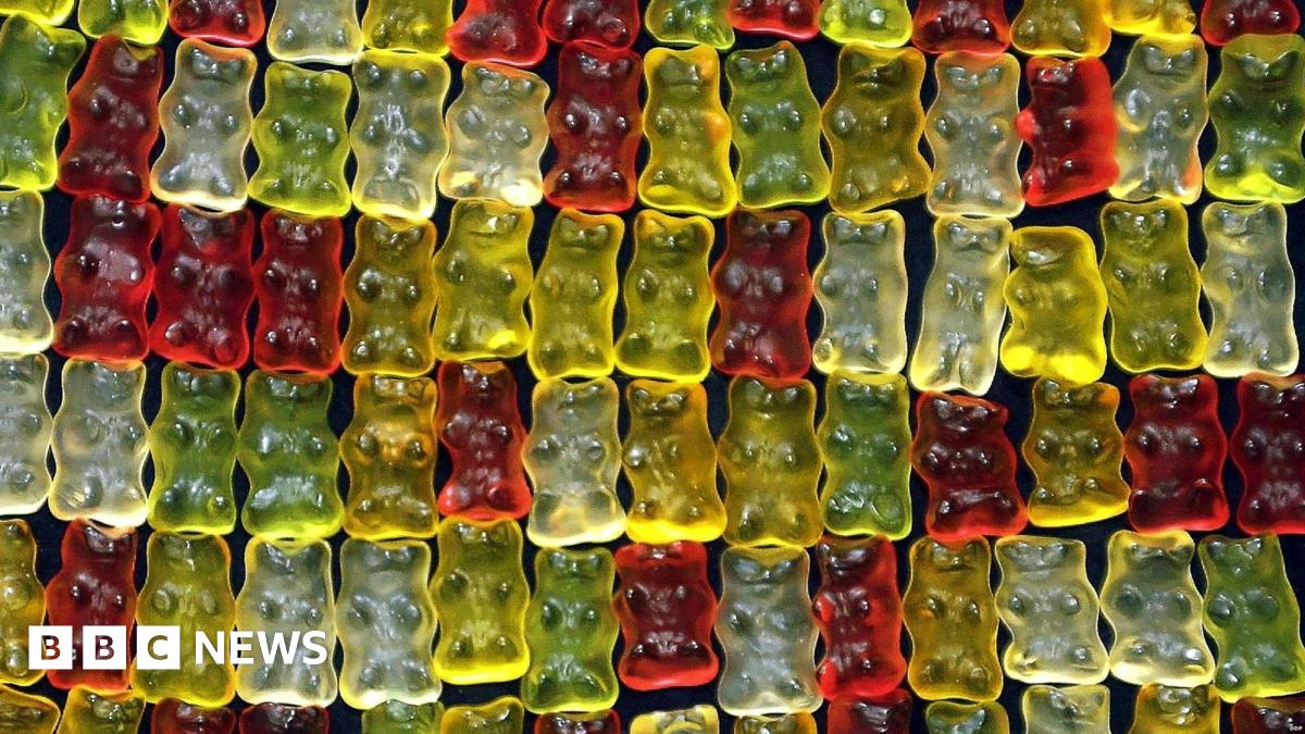 Haribo boss Hans Riegel dies at 90 - BBC News