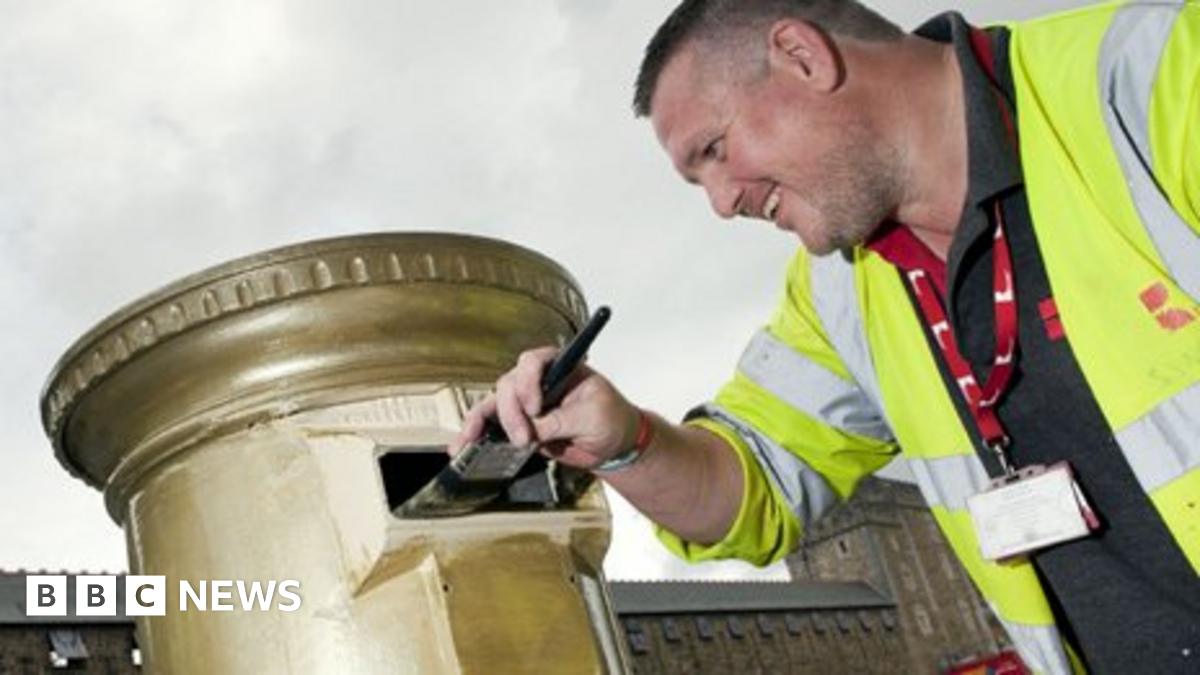 Rower Tom James's gold post box and stamp honour - BBC News