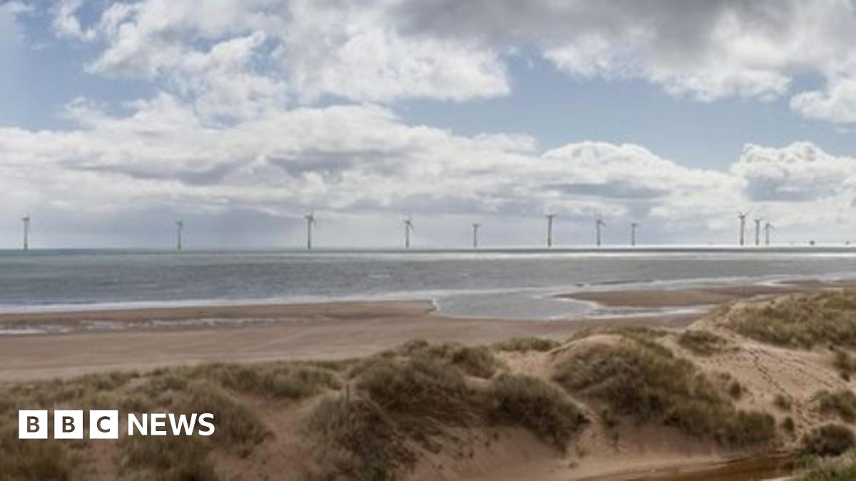 Consent for Donald Trump row wind farm announced - BBC News