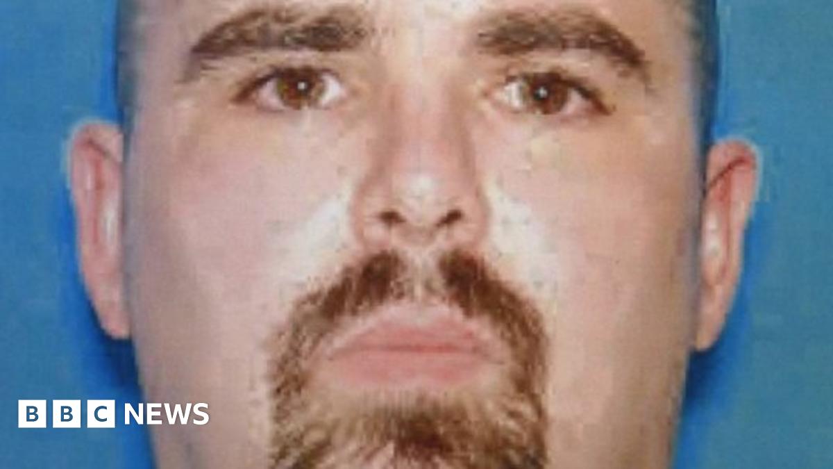 Profile: Wisconsin Sikh temple shooter Wade Michael Page - BBC News