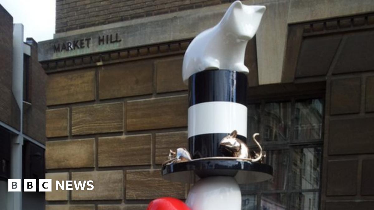 Snowy Farr memorial celebrates Cambridge fund-raiser - BBC News