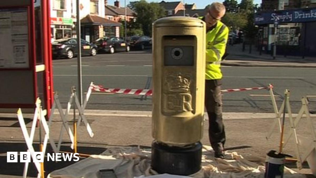 Brownlee brother's Horsforth post box and stamp honour - BBC News