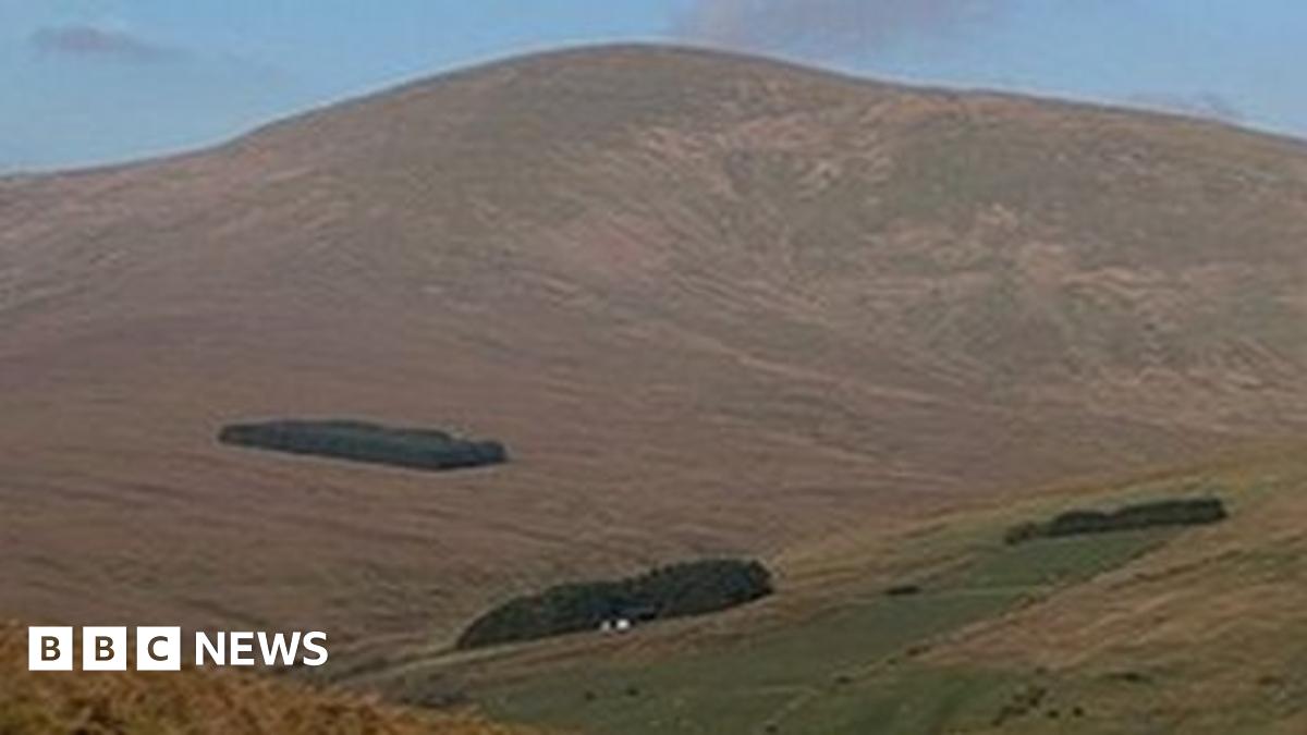 Sperrin Mountains in National Geographic's top 101 list - BBC News