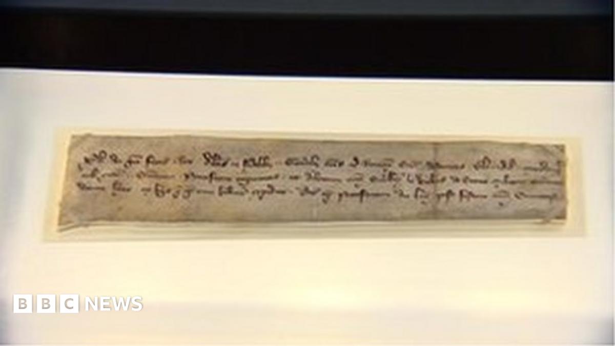 Wallace letters go on display in Edinburgh - BBC News