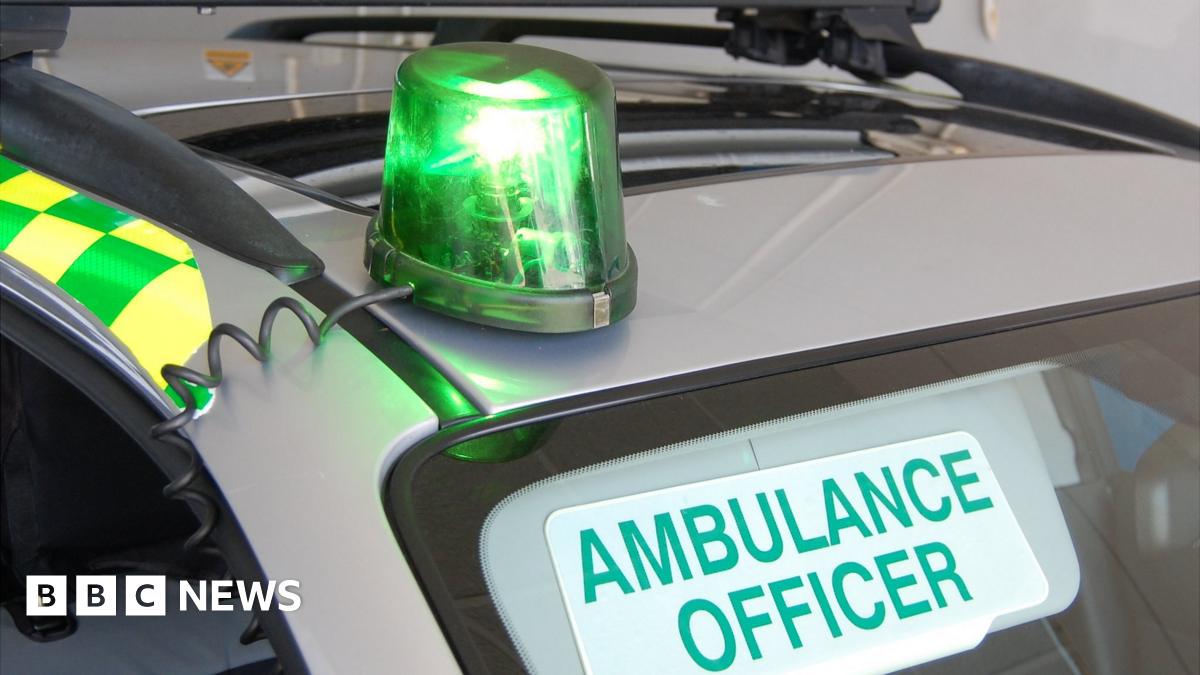 Guernsey emergency green light plea to drivers - BBC News