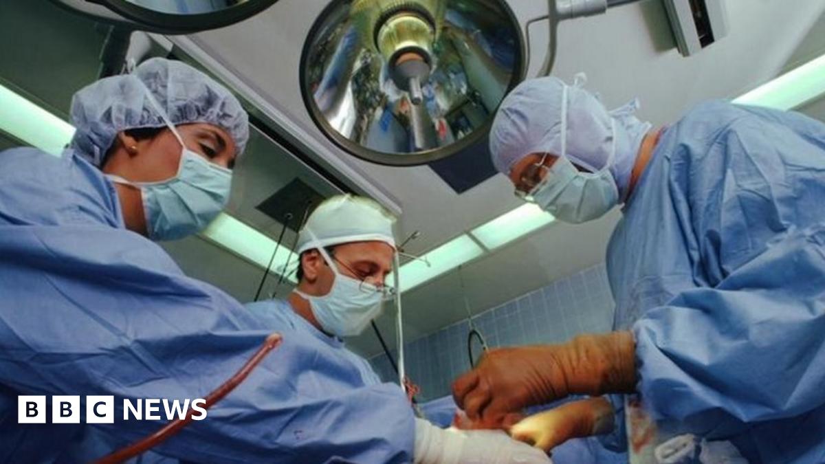 Doncaster Royal Infirmary expands day surgery unit - BBC News