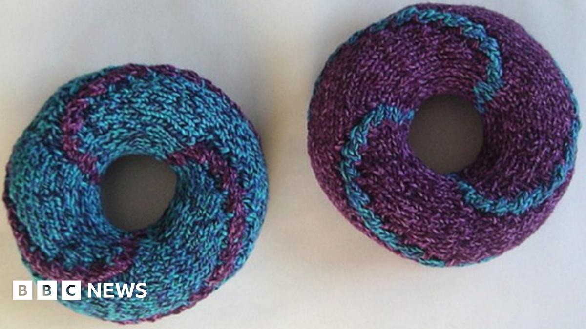 Knitting reinvented: Mathematics, feminism and metal - BBC News