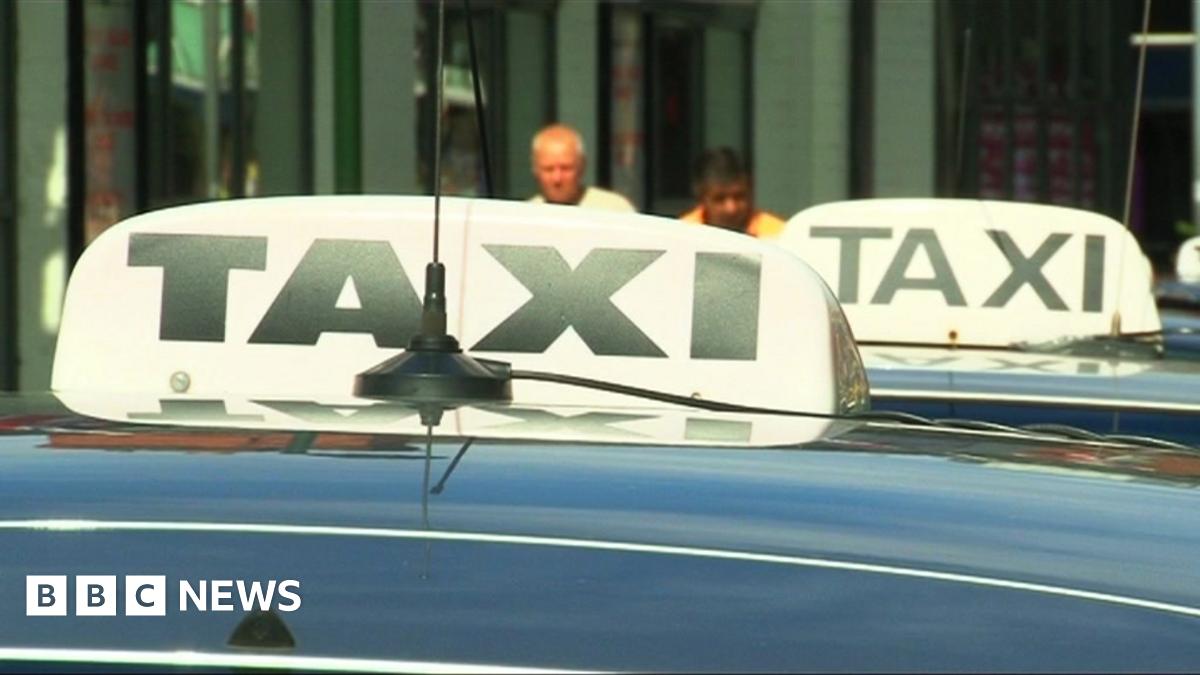 Guernsey taxi fares to rise by 3% - BBC News
