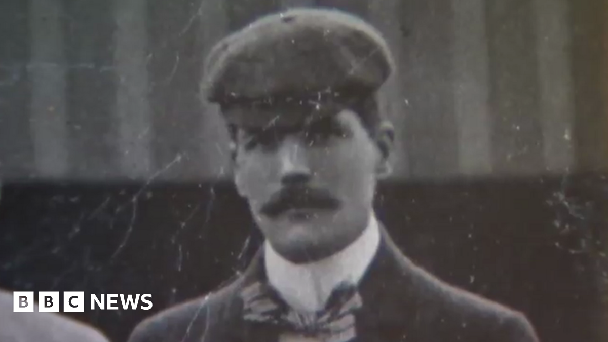 Newport RFC look at Arthur Gould collection whereabouts - BBC News