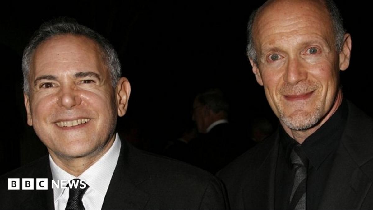 Producers Craig Zadan and Neil Meron to run Oscar show - BBC News