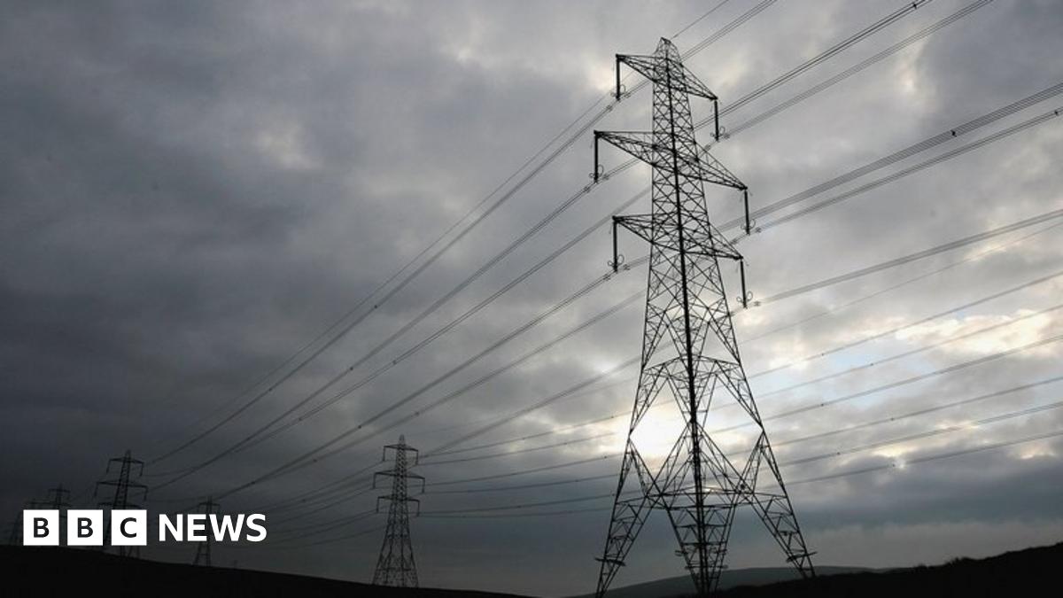 MPs make power cut compensation payments call - BBC News