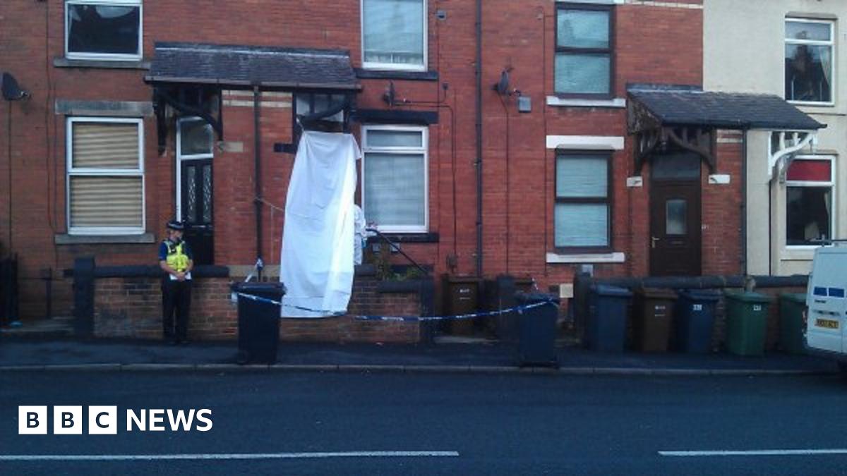 Horsforth man suffers serious head injuries in assault - BBC News