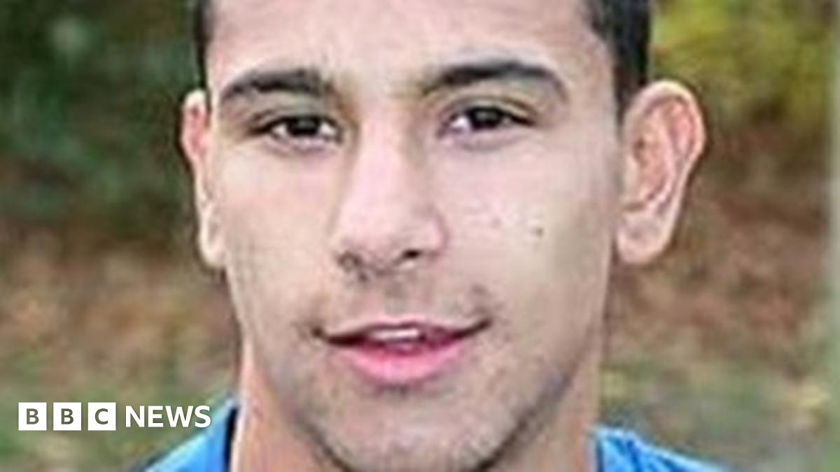 Farnborough's Adam Bygrave sacked for Facebook remarks - BBC News