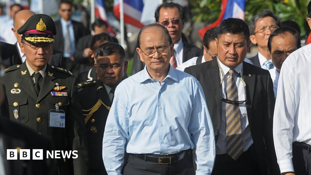 Burma removes thousands of names from entry blacklist - BBC News