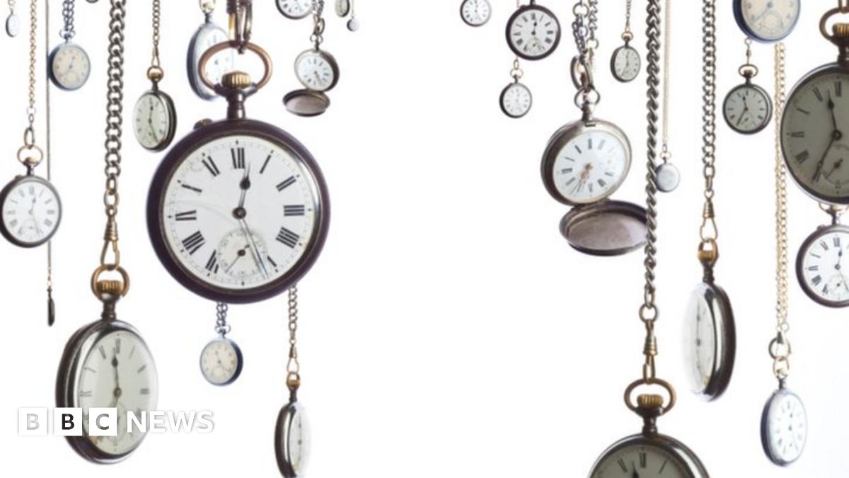 Procrastination: Readers' tales of epic time-wasting - BBC News