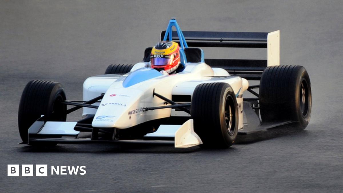 Formula E electric car racing series is launched by FIA - BBC News