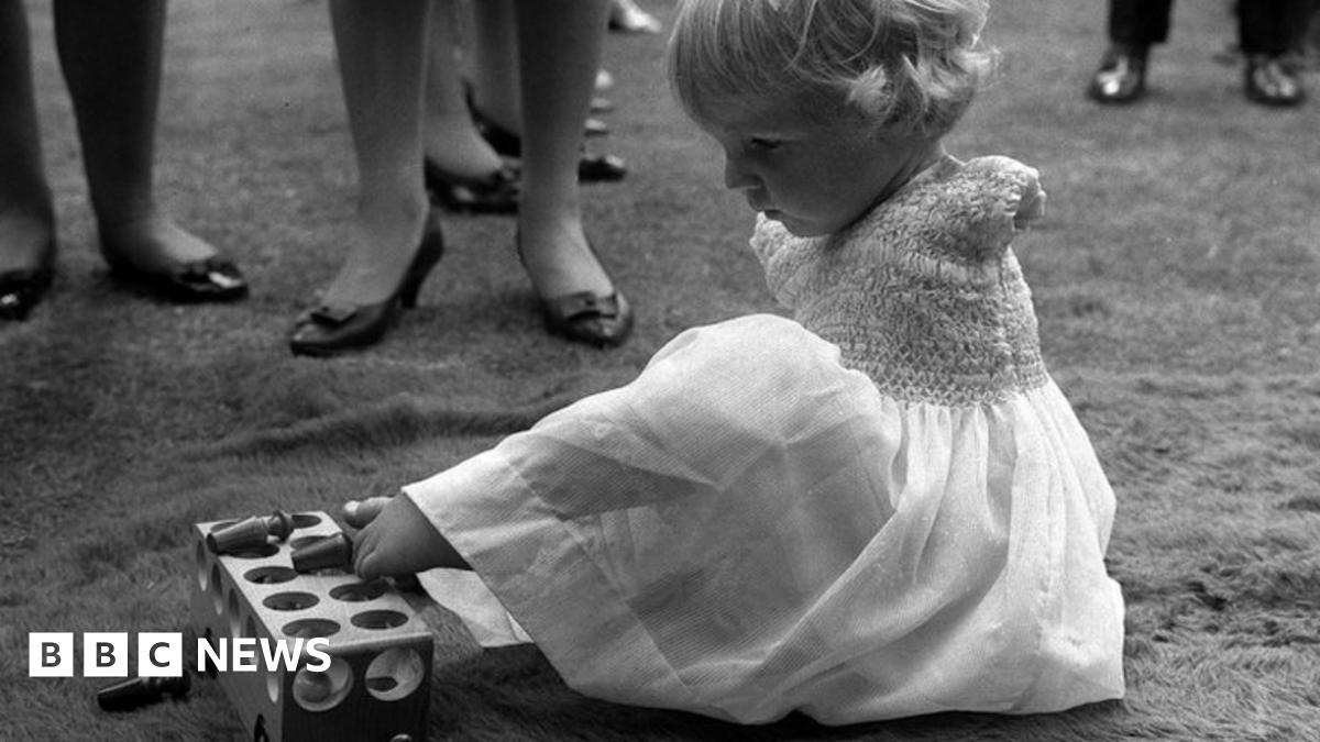 German thalidomide maker Gruenenthal issues apology - BBC News