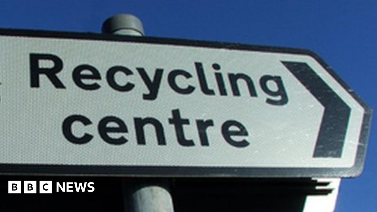 New recycling centre in Perth opened by council - BBC News