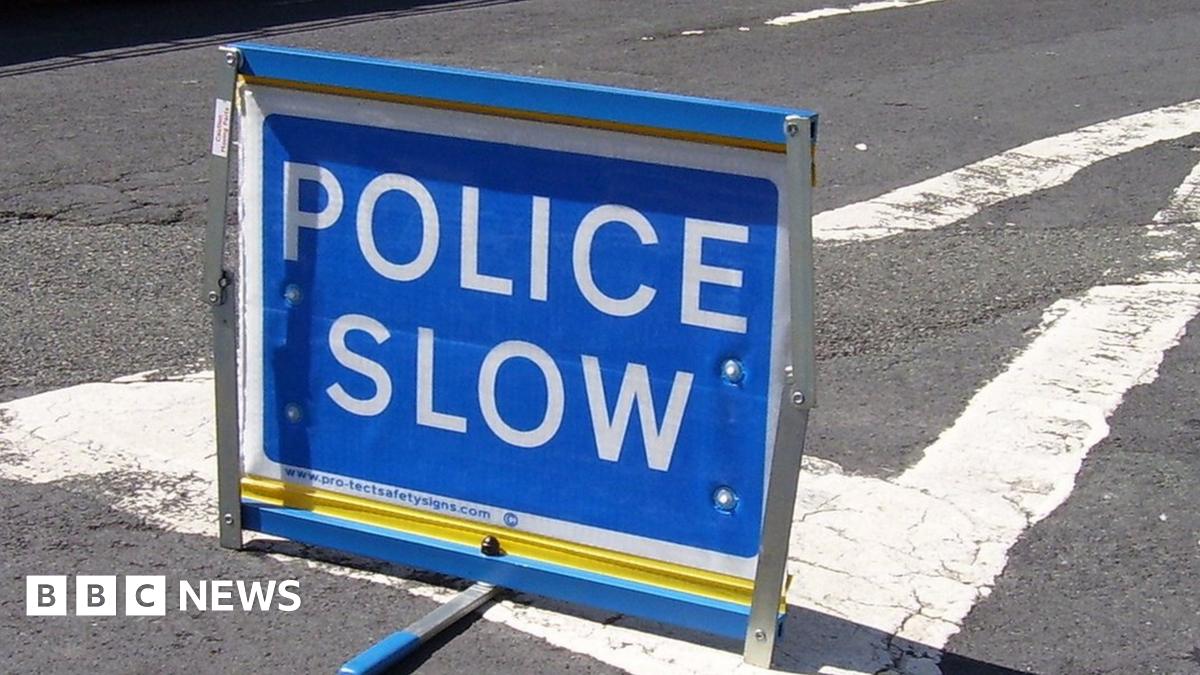 Loggans Moor car crash: Woman, 81, dies - BBC News